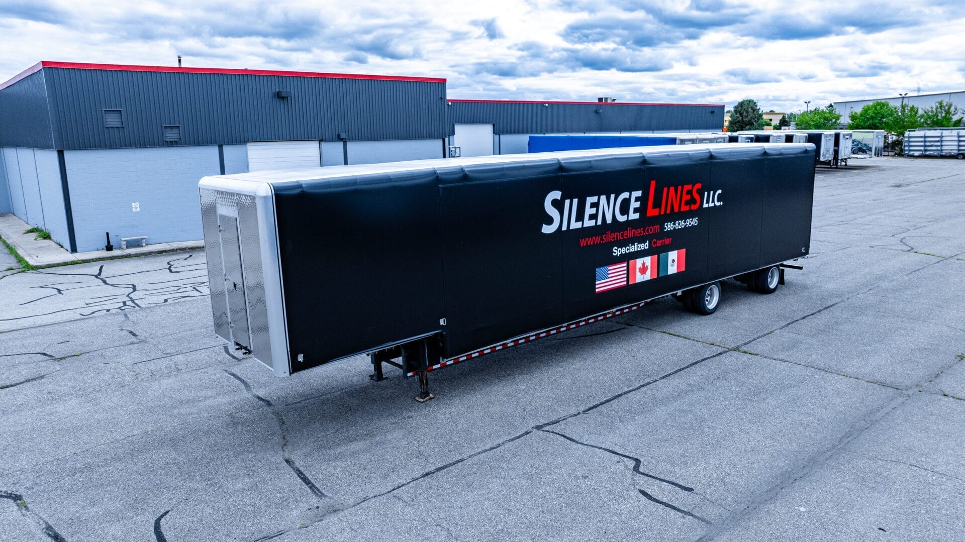 What is a Step Deck Trailer? - Verduyn Tarps